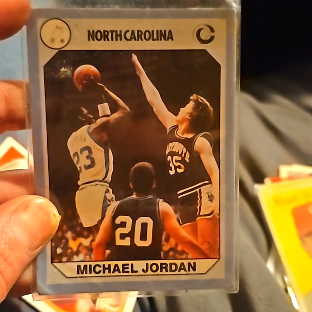 North Carolina Michael Jordan #61 Card - Gem